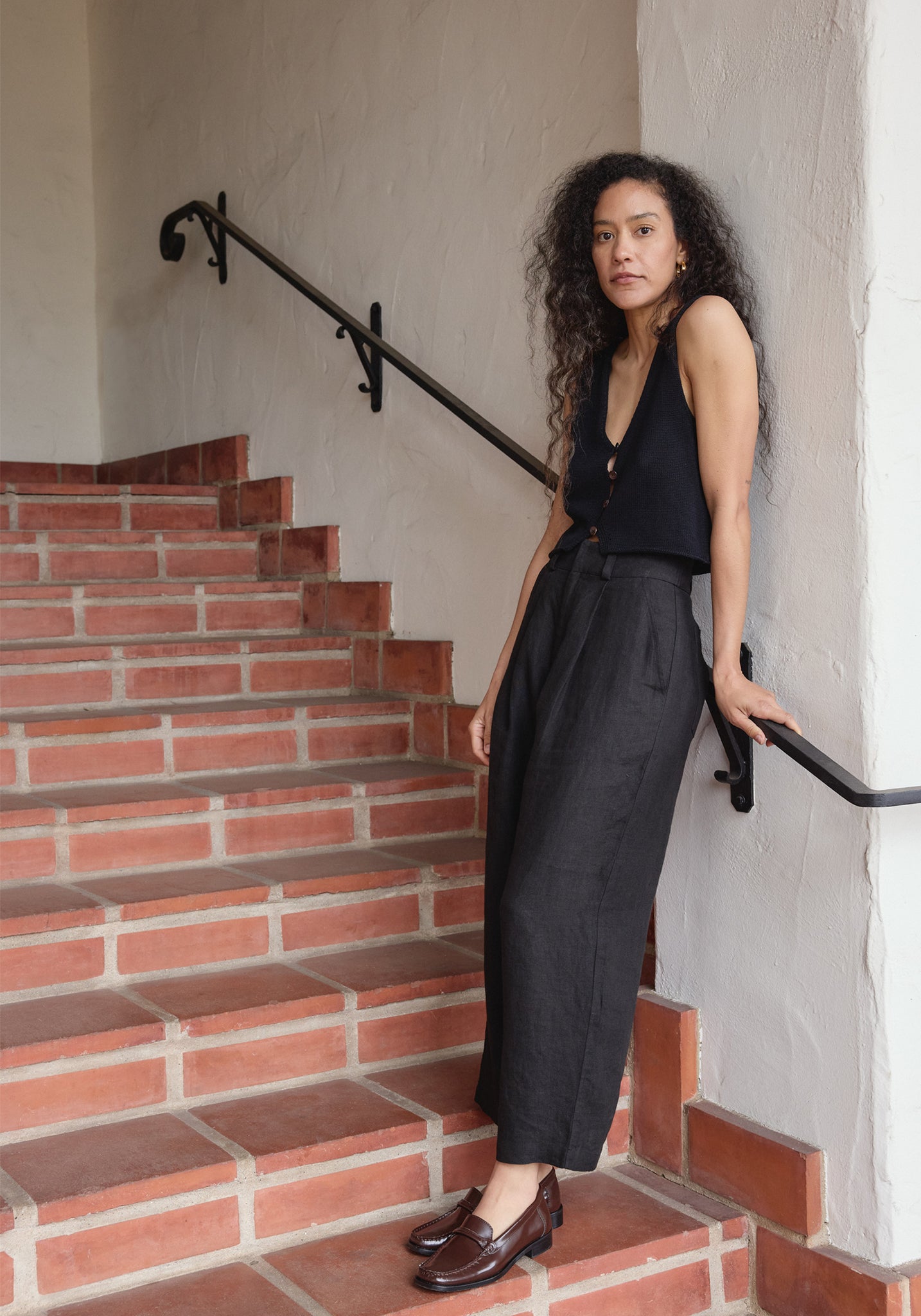 Ana Crop Trouser Black – First Rite Clothing